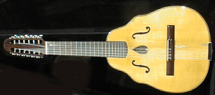 Bandurrias and Laudes